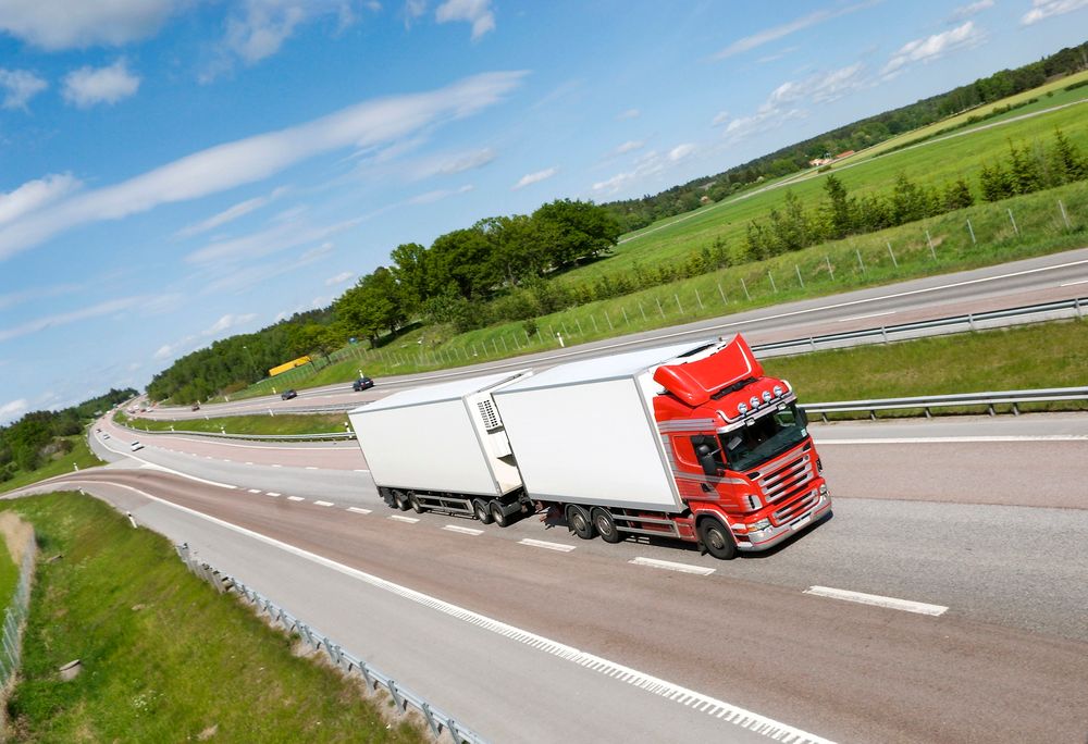 «Tesla har ikke en elektrisk søppelbil» - Tu.no