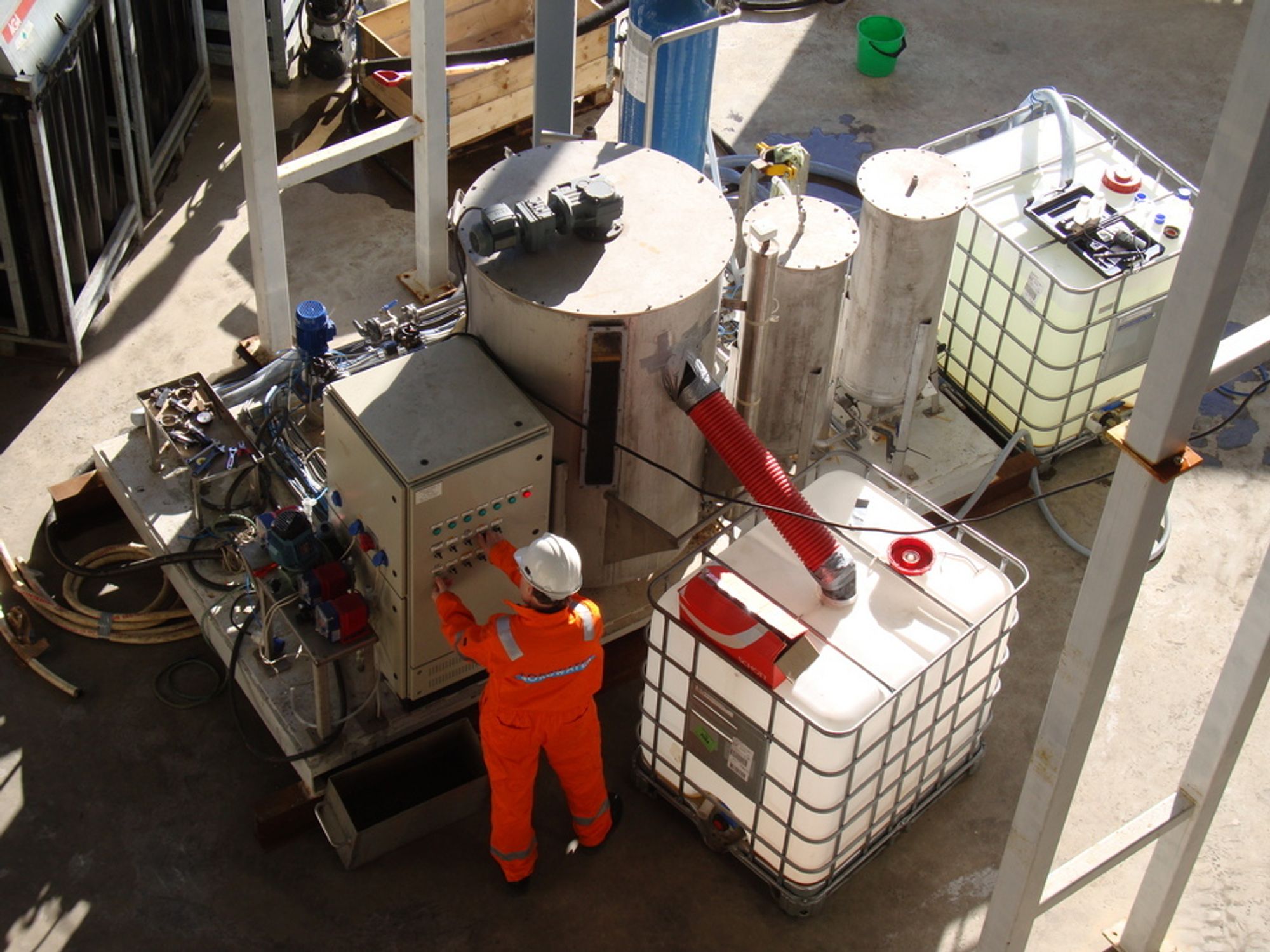 Renser forurenset oljevann - Tu.no