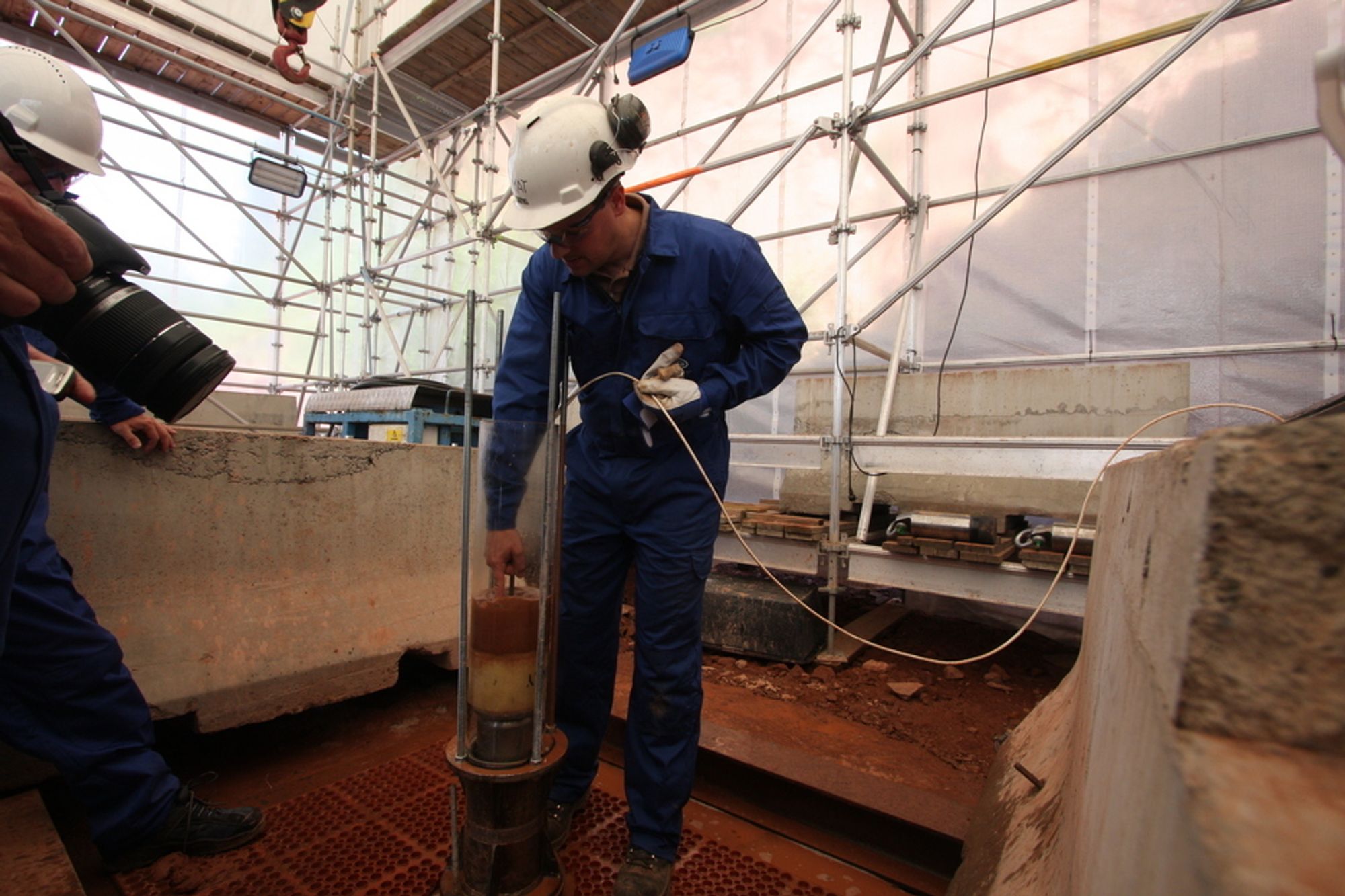 Badger Explorer har gravd seg ned - Tu.no