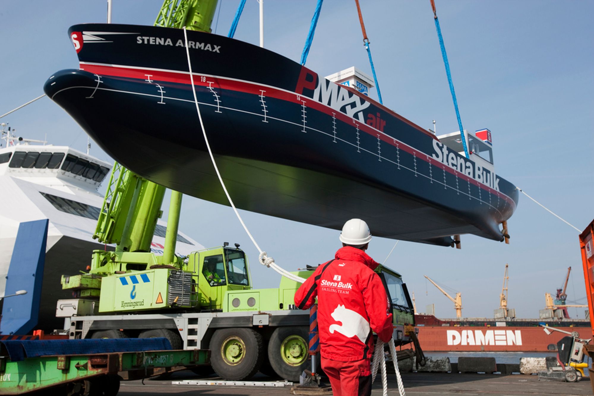 Tester tankskip på luftpute | Tu.no