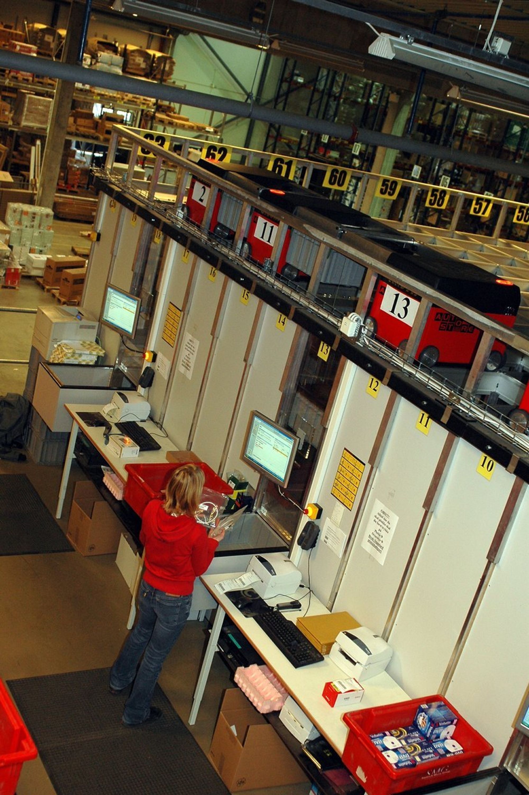 Datagrossist velger autolager - Tu.no