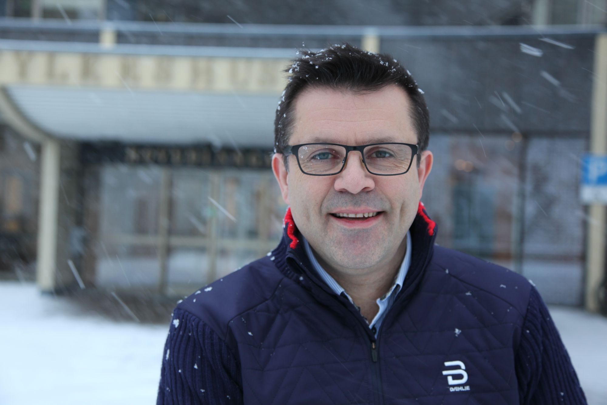 Frp-politiker Frank Sve vil utrede Romsdalsaksen, men Erna Solberg klar ...