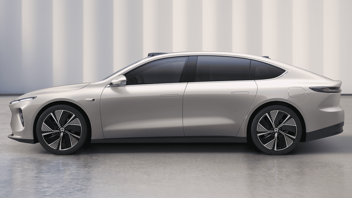 Nio lanserer bil med 150 kilowattimer batteri - Tu.no