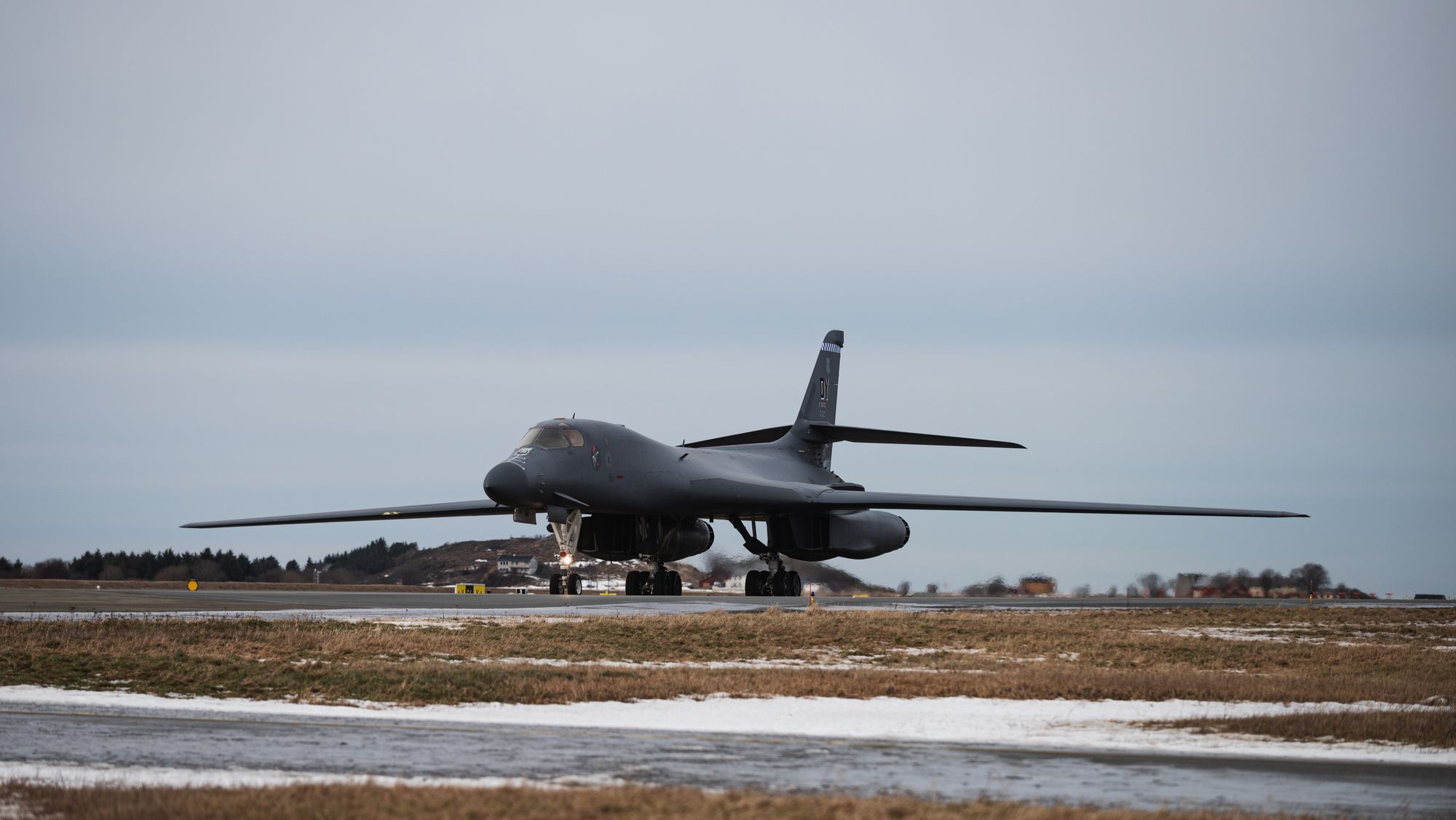 Amerikansk bombefly har landet på Ørland - Tu.no